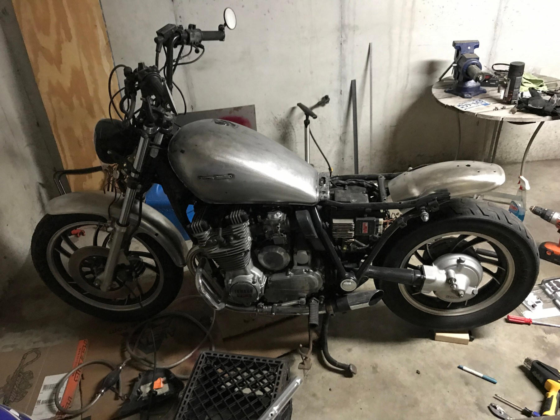Maximus – 1982 Yamaha XJ650 Maxim Build – Part 2 – J. CURTIS CUSTOMS