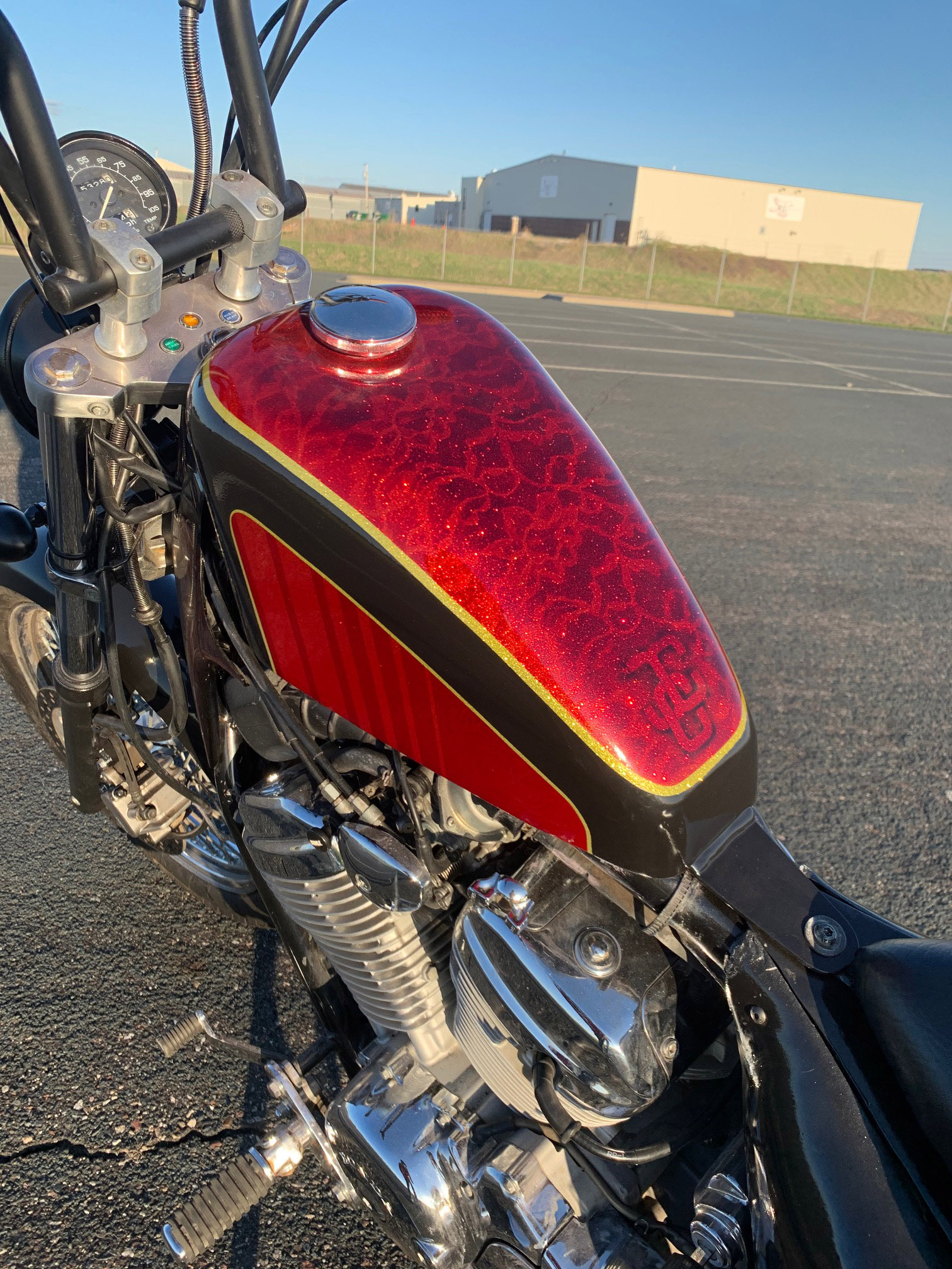 honda-shadow-tank-metallic-flake-paint – J. CURTIS CUSTOMS